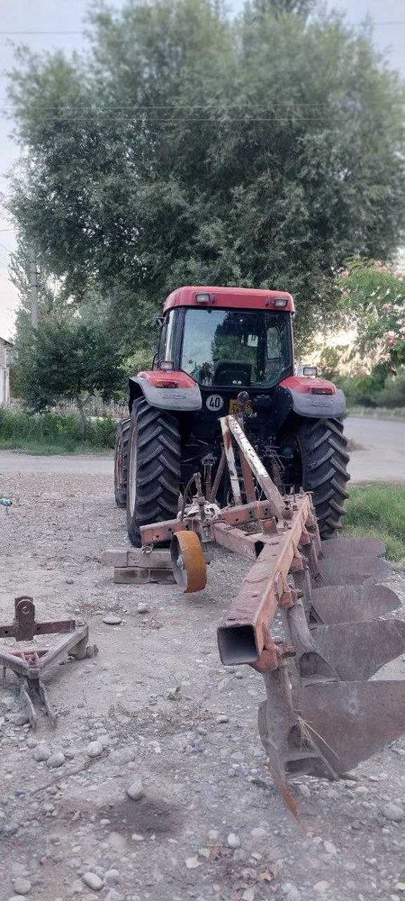 MX 135 traktori sotiladi soz xolatda
