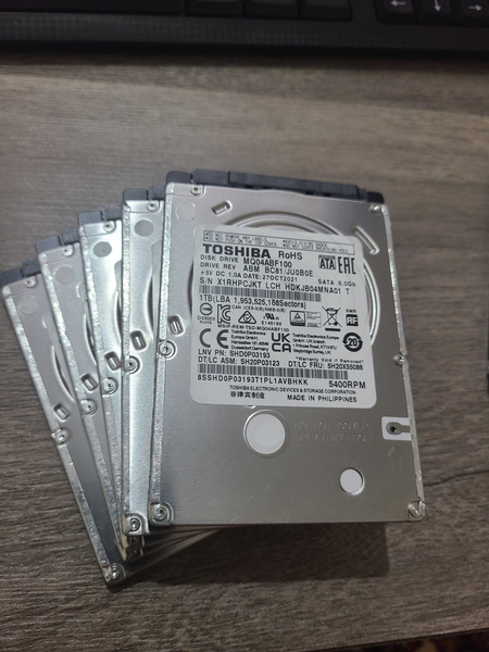 HDD qattiq disk sotiladi noutbuklar uchun 1 TB