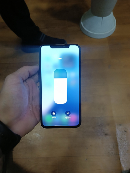Iphone Xs max ideal