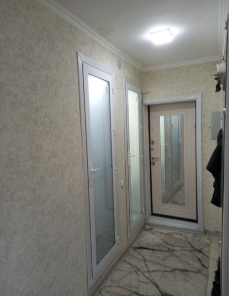 Продаётся квартира Чиланзар1 1/3/4 Новза метро