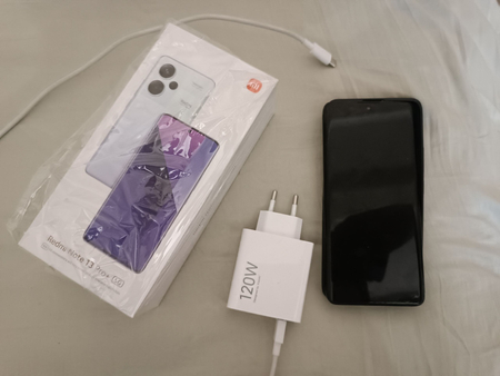 Redmi note 13+ 5g
Xotirasu  512gb 
Rangi Qora
Holati A'lo zor
Narxi 33