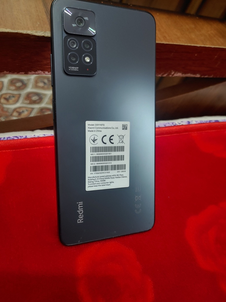Redmi note 11 pro 8+3 gb оперативка 128 gb память