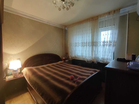 Продается 3-комнатная квартира в отличном кирпичном доме! (J914)