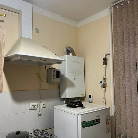 Срочно продаётся отличная 1комнатная квартира на 5этаже в 5этажной кир