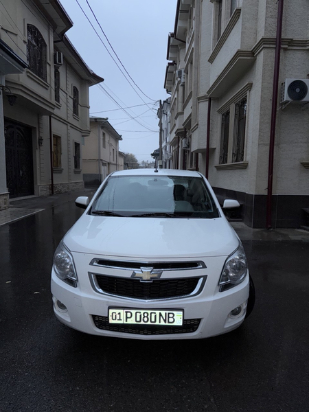 Кобальт сотилади, ранги оқ, автомат, абс. Пробег 64000км. Нарҳ 12200 $