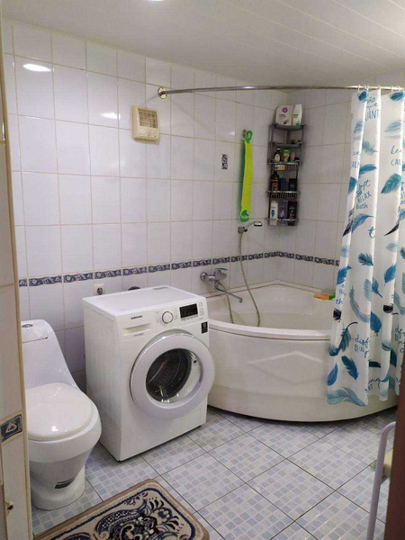 Срочно продаётся 3х ком. Бий. Ориентир Туркво.  МАксим Горького