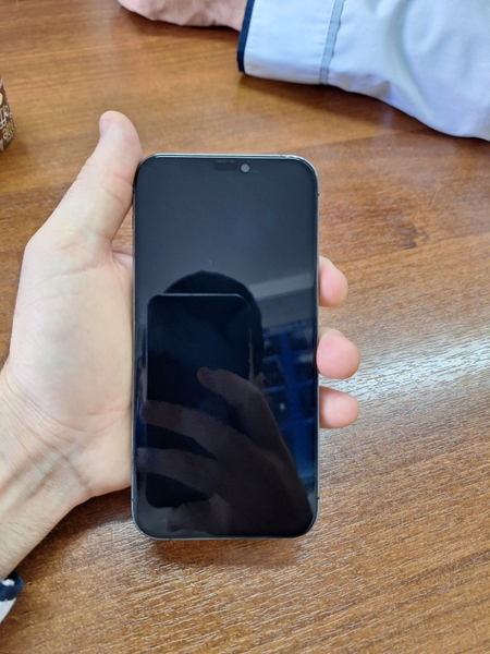 Iphone 12 pro holati yaxshi