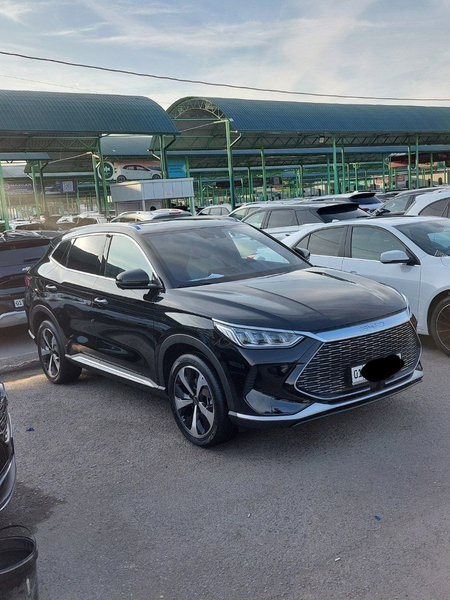 BYD song plus gibrid