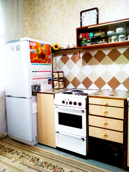 Продам квартиру ! Алгоритм ! Кизил Шарк!