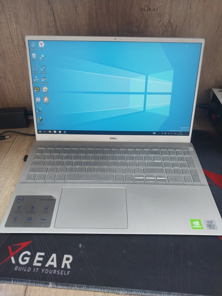 Dell Inspiron core i7/RAM 16GB/512 NvMe2