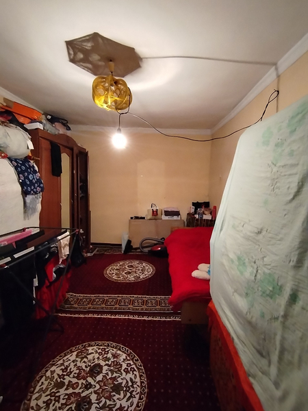 ПРОДАЕТСЯ Чирчик ш. Троицк 4,7 сотих 4х ховли