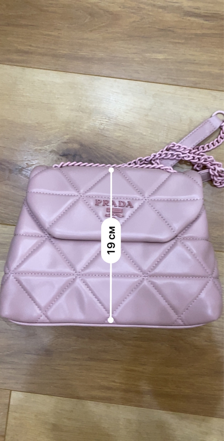 Сумка prada розовая новая