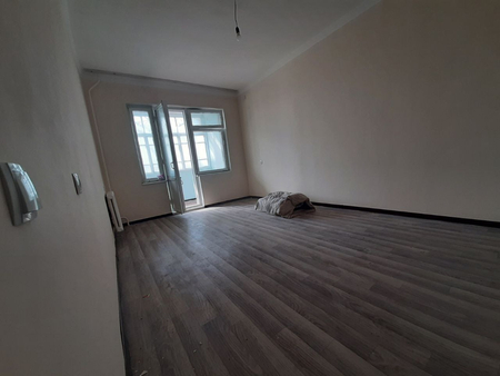Srochnaa 2 xonali uy yaxshi oilaga ijaraga qoʻyiladi