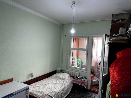 Продается 4 ком квартира в Юнус-Абадском р-не на 16 квартале ( J 1391)