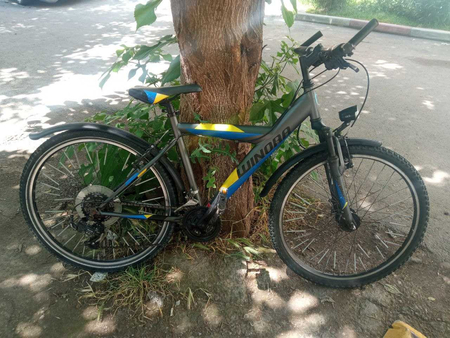 Velosiped Wimora Germaniya yangi 1 yil uchilgan holati yaxshi