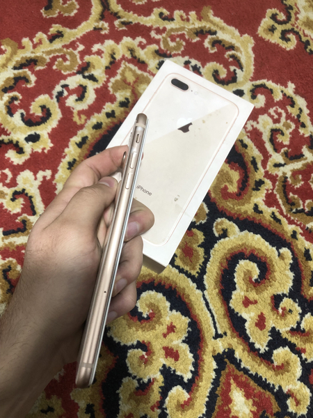 Iphone 8+ 64 kor dok