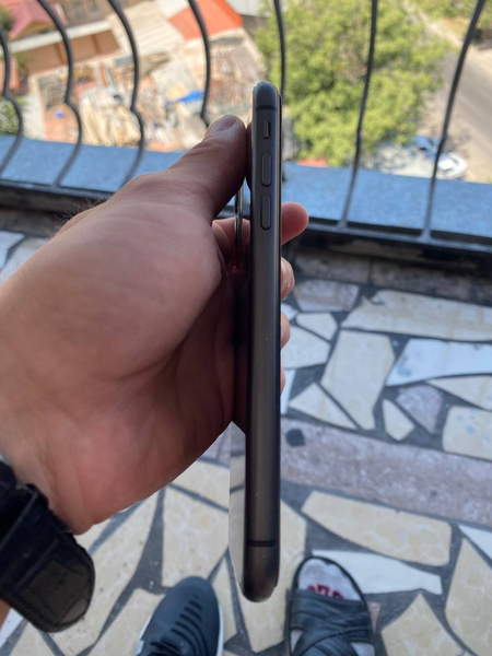 Iphone 11 64GB BLACK