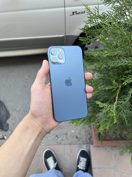 iPhone 12 pro 256gb