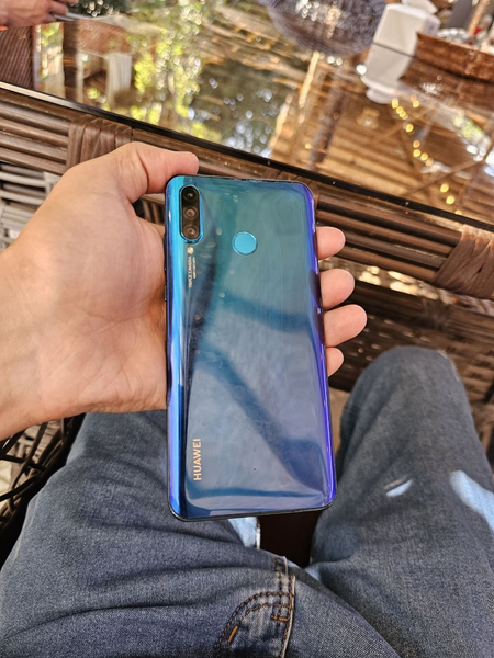 Huawei p30 Lite.