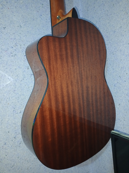Elektro gitara Yamaha C45K