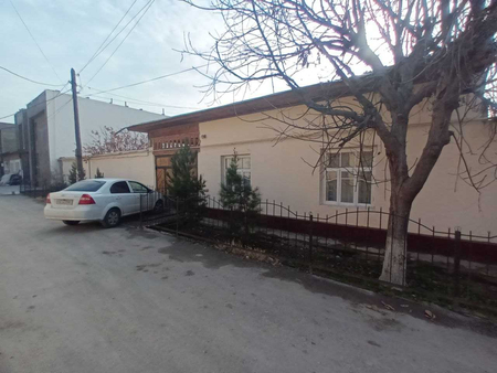 Продаётся свой дом в элитной махалле Амира Темура.