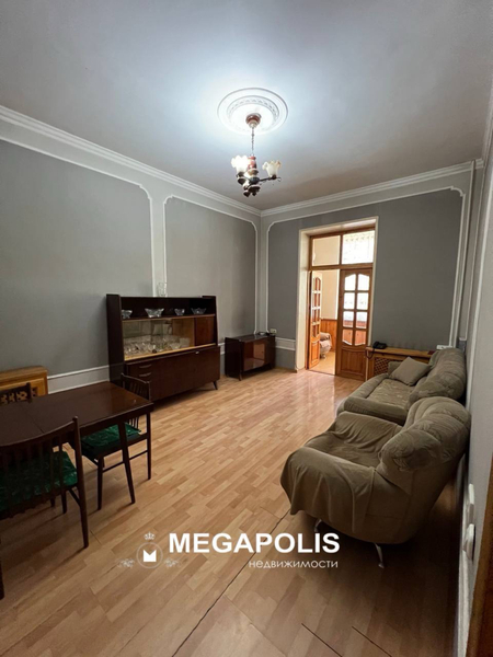 Высокопотолочка 3/2/4 (1-квартал) Балкон 2х7 (86 м²) ‘
