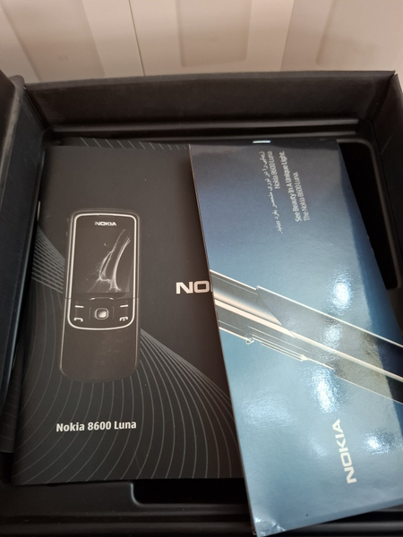 Nokia 8600 Luma состояние хорошее