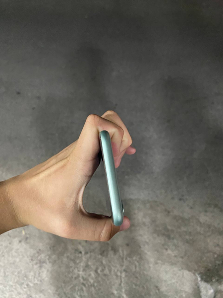 iPhone 11 karobka dokument bor, region Ll/a joyi 128 gb rangi mentol