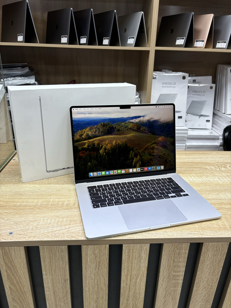 Macbook air 2024 M3 16/512Gb 15inch