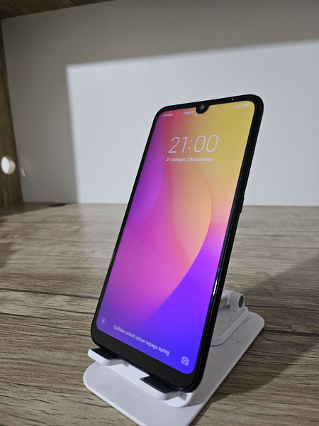 Redmi 7 sotiladi