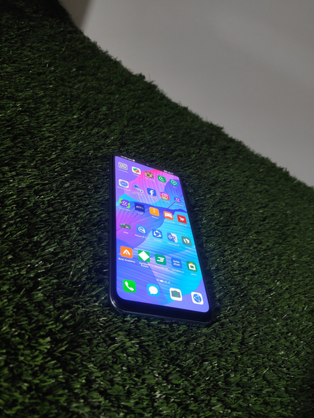 HUAWEI Y8p sotilad
