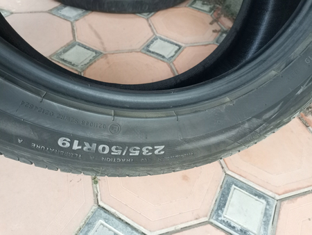 Продам авторезину, 235/50R19