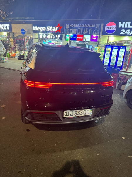 Продам  СРОЧНО BYD Song Pro