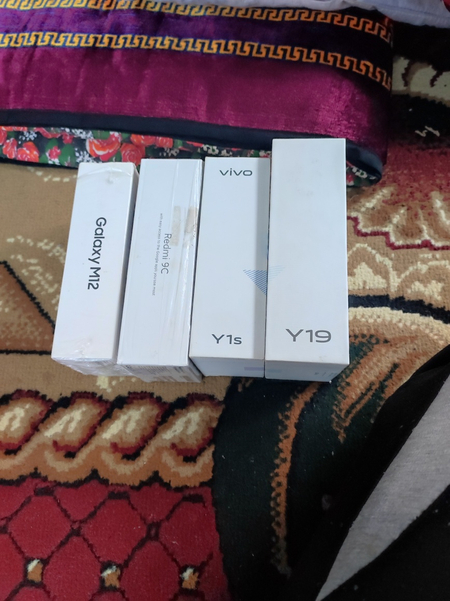 Telefon karobka dakument lari sotiladi