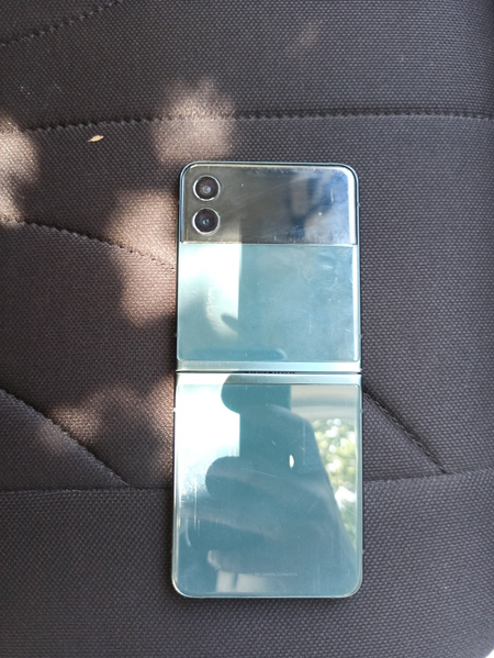 Samsung z flip 3 256/8