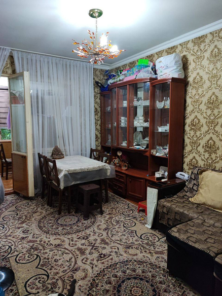 Продается квартира югусабад 15