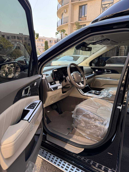 В продаже ! Автомобиль Kia Carnival Hi-Limousine