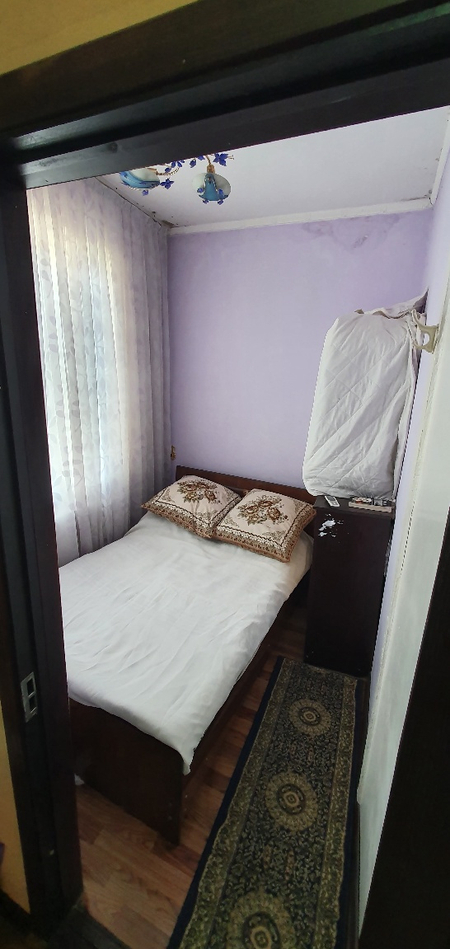 Uchtepa 21 kvartalda 1/4/4, 1 xona 2 xonali qilingan