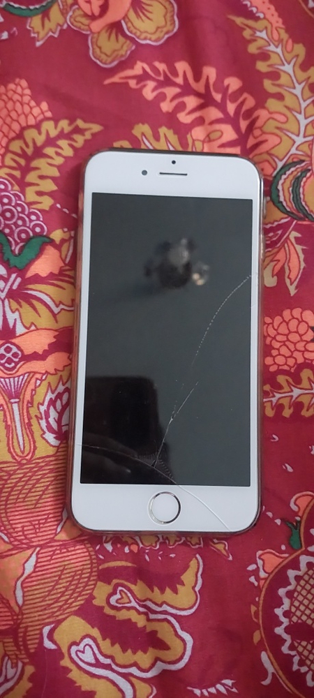 Iphone 6.sotiladi aybi faqat yomkust alwtriw kk
