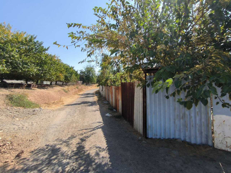 Sotilladi hovli 6 sotih Birlik Продается дача 6 соток Бирлик