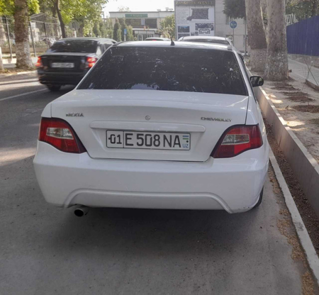 Nexia 2 sotiladi