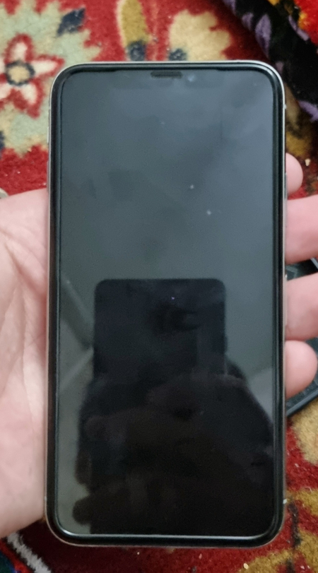 IPhone XS  Sotiladi > Kelishamiz