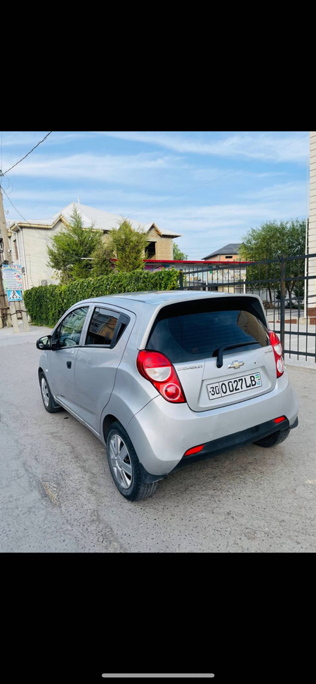 Spark Avtomat Rodnoy Vikupga  ham beriladi