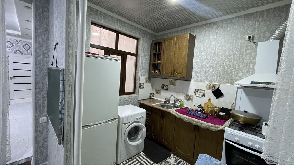 Феруза Эко базар 2в3/1/4 балкон 2х6 | общая 60 м2