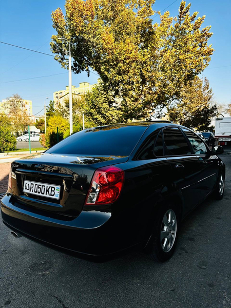 Jentra 2022 yil 71000 probeg krasskasi toza Gazi bor 4 ta yahshi balon
