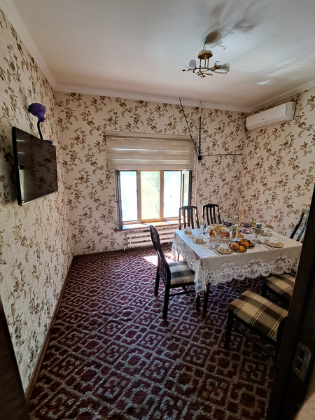 Uy sotiladi Toshkent tumanida