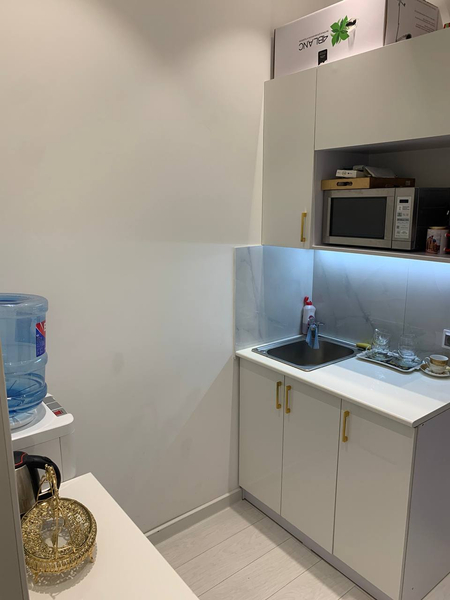 Продается  салон красоты в ЖК 