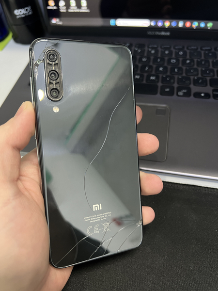 mi 9 se сотилади