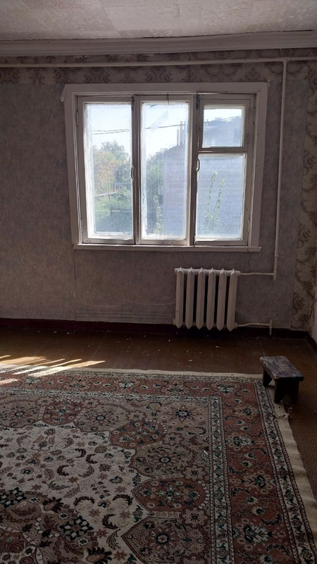 Сдается 2х комнатна кв на Спутнике, только семейным