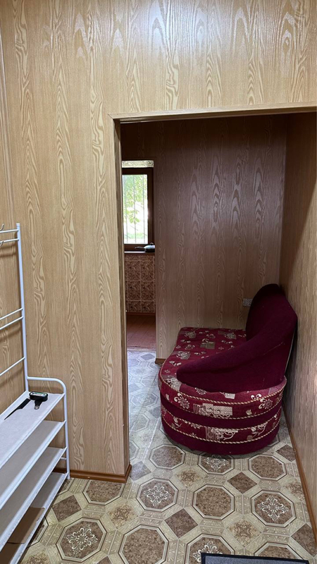 Наваи центре 1х Прадаётся вдоль дороги для бизнеса хорошое место